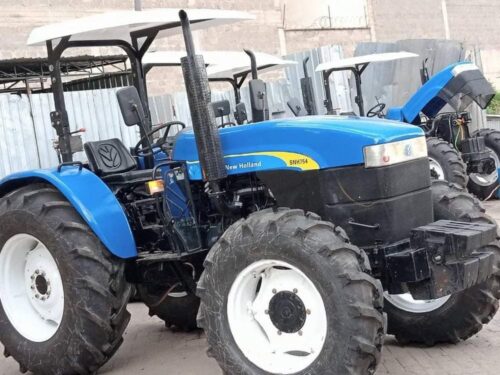 New Holland Tractor - for sale in kenya
